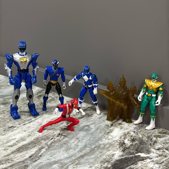 Power Ranger | Toys | Power Ranger Lot Of 6 Older Power Rangers Men ...